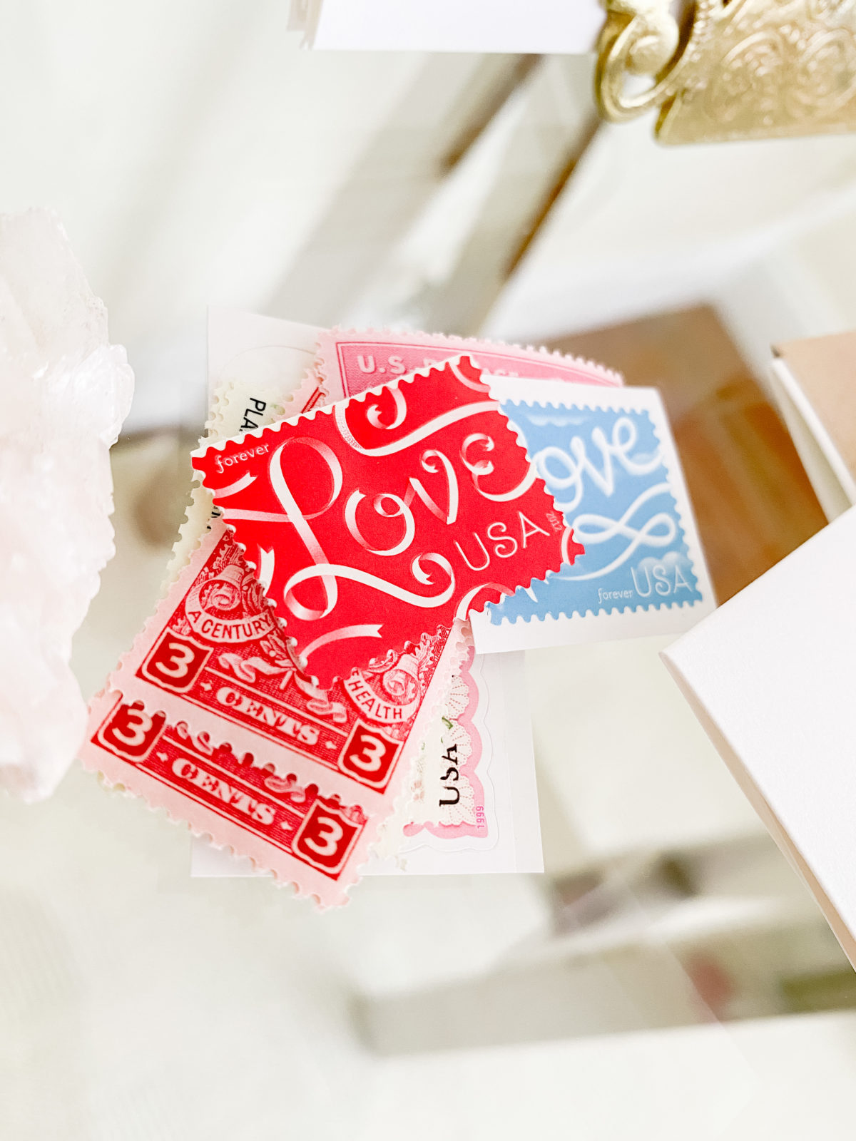 A Modern Gal's Guide to Sending Valentines - jrmccabe.com